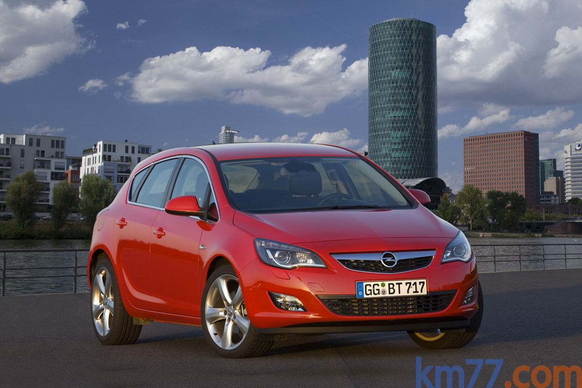 Buick Excelle XT hatchback unveiled | VW Vortex - Volkswagen Forum
