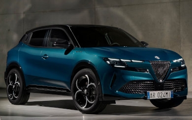 Alfa Romeo Junior Elettrica Veloce 54 kWh 207 kW (280 CV) (2024 ...