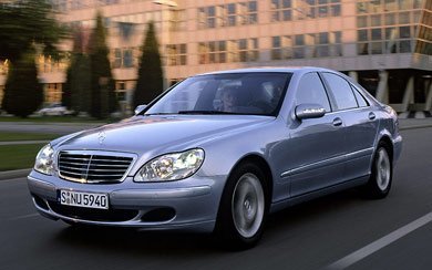Mercedes-Benz S 430 4Matic (2002-2005). Precio y ficha técnica.